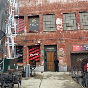 NORTHERN ROW BREWERY & DISTILLERY - Updated December 2025 - 150 Photos ...