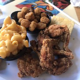 THE COZZY CORNER - Updated December 2025 - 187 Photos & 334 Reviews ...