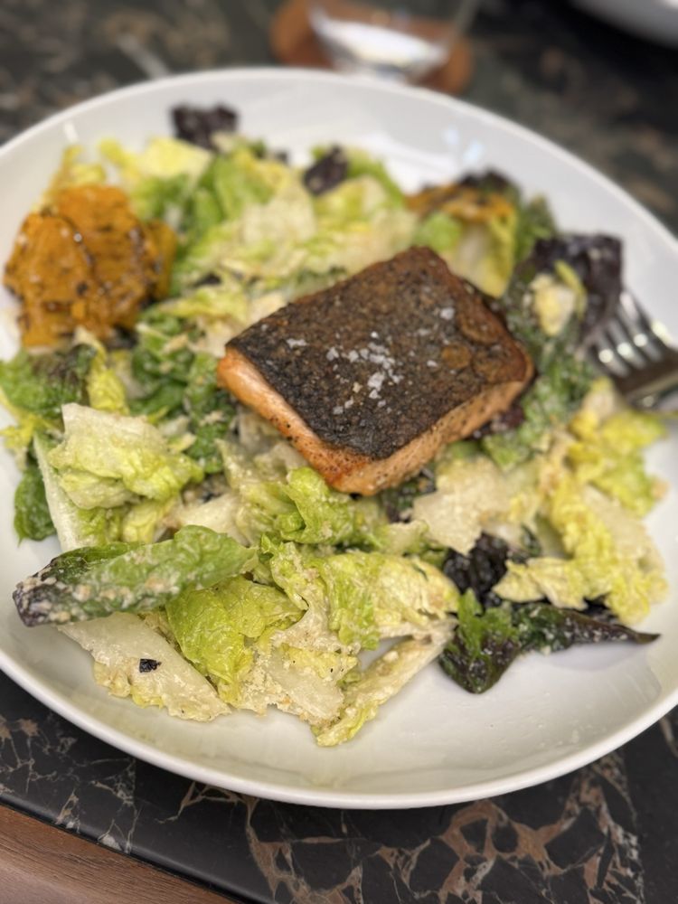 PARAMOUNT CLUB - Updated December 2025 - 11 Photos - 1301 Ave Of The ...