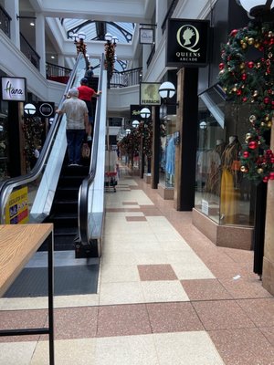 QUEENS ARCADE - Updated October 2025 - 12 Photos - 34 -40 Queens Street ...