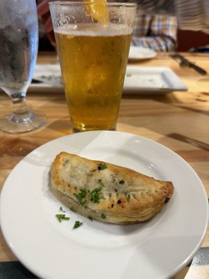 SAM HILL - Updated August 2024 - 40 Photos & 56 Reviews - 5827 Jackson ...