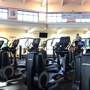 METC FITNESS & SPORTS CENTER - JBSA FT SAM HOUSTON - Updated October ...