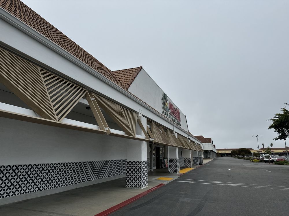 VALLARTA SUPERMARKETS - Updated December 2024 - 34 Photos & 26 Reviews ...