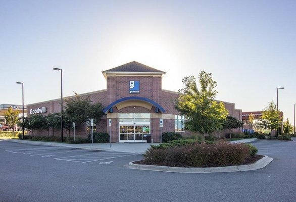 GOODWILL - CONCORD - Updated August 2025 - 20 Photos & 17 Reviews ...