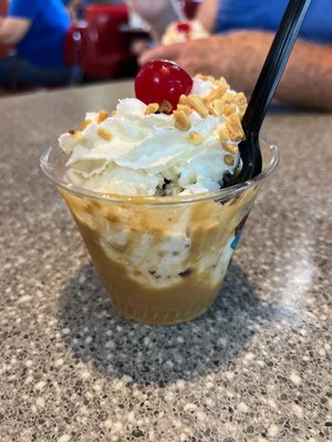 FROSTBITE ICE CREAM & MORE - Updated July 2024 - 98 Photos & 79 Reviews ...
