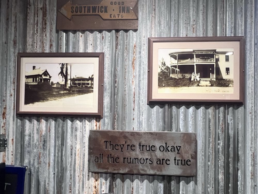 SOUTHWICK INN - Updated August 2025 - 10 Photos & 16 Reviews - 479 ...