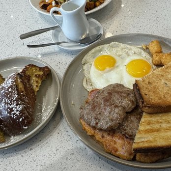 THE TWISTED APRON - Updated April 2025 - 143 Photos & 145 Reviews ...