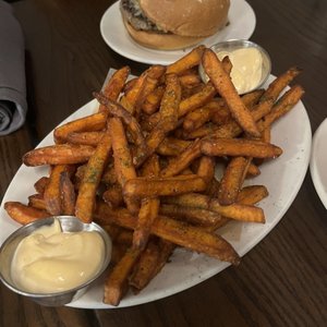 DMK BURGER BAR - 616 Photos & 2050 Reviews - 2954 N Sheffield Ave ...
