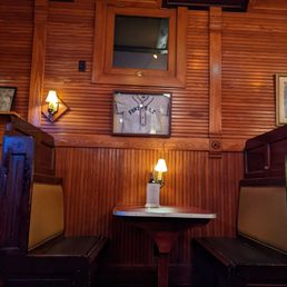 BONGE’S TAVERN - Updated January 2026 - 380 Photos & 258 Reviews - 9830 ...