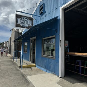 HONOLULU BEERWORKS - Updated December 2025 - 1581 Photos & 652 Reviews ...