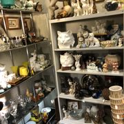 UNCOMMON OBJECTS - 734 Photos & 380 Reviews - Antiques - 1602 Fortview ...