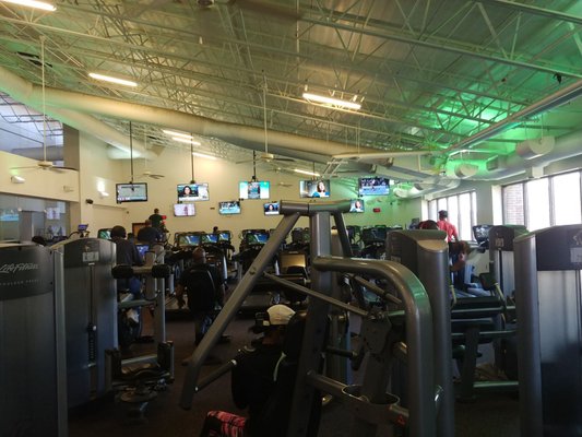 SHELLBANK FITNESS CENTER - 13 Photos - Gyms - 36 Sweeney Blvd, Hampton ...