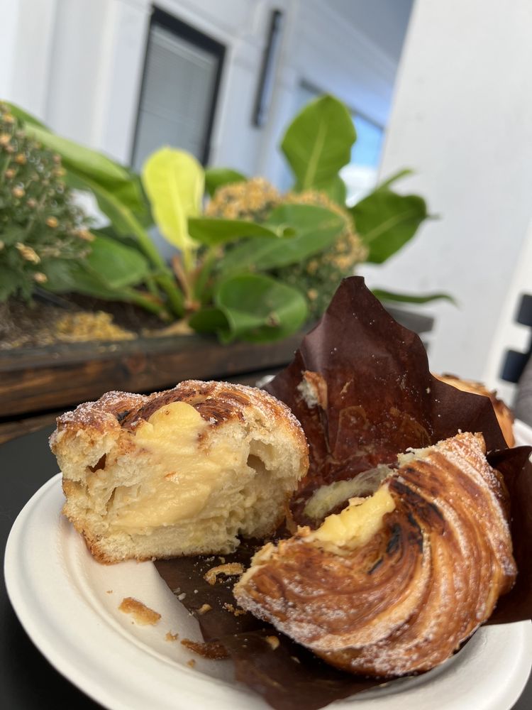 LE MERLE BAKERY - 34 Photos & 38 Reviews - Belleair Bluffs, Florida ...