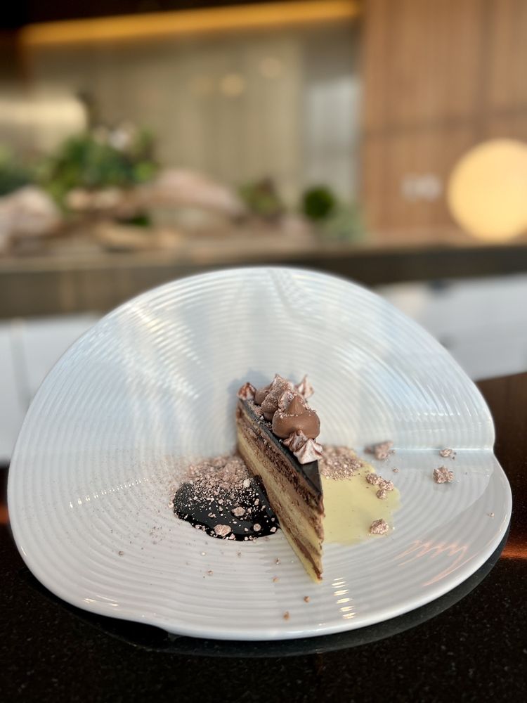 ESTUARY - 668 Photos & 169 Reviews - 950 New York Ave NW, Washington ...