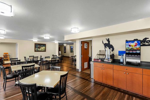 BEST WESTERN ROSE QUARTZ INN - Updated December 2024 - 62 Photos & 69 ...