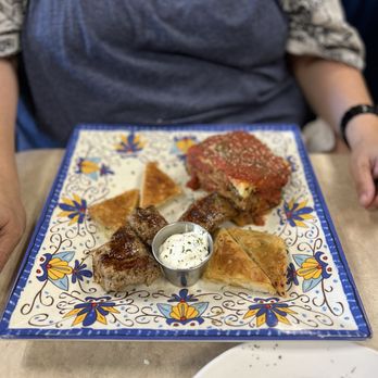 LAKIS GREEK RESTAURANT - Updated January 2026 - 110 Photos & 120 ...