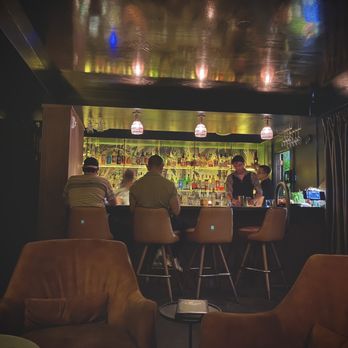 GREEN LADY COCKTAIL ROOM - Updated June 2024 - 111 Photos & 37 Reviews ...