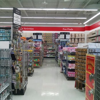 MICHAELS - Updated December 2025 - 15 Photos - 1616 W Mason St, Green ...