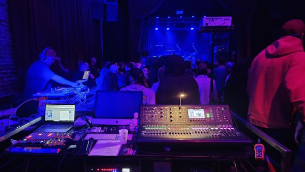 STAR THEATER - Updated October 2025 - 181 Photos & 93 Reviews - 13 NW ...