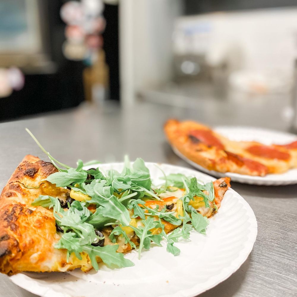 GRAFFITI PIZZA - 112 Photos & 147 Reviews - 210 Palafox Pl, Pensacola ...