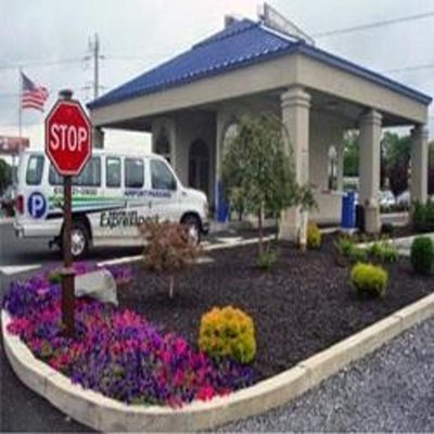 EXPRESSPARK SOUTH LOT - Updated December 2025 - 34 Photos & 90 Reviews ...