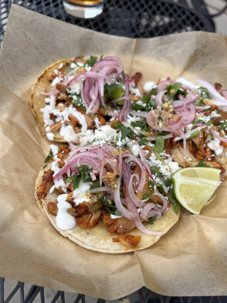 CILANTRO & PEREJIL - Updated March 2026 - 10 Photos & 17 Reviews ...
