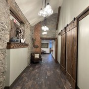 THE BARN RESTAURANT - 131 Photos & 60 Reviews - American (New) - 1559 ...