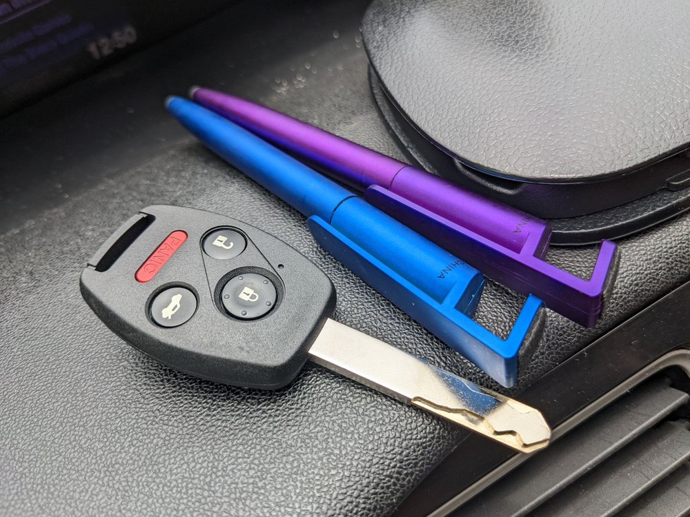 GEM KEY & LOCKSMITH SERVICE - 15 Photos & 214 Reviews - 1550 Rycroft St ...