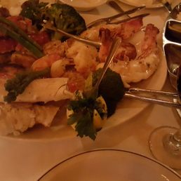 LA CASTILE STEAK HOUSE & SEAFOOD RESTAURANT - Updated December 2025 ...