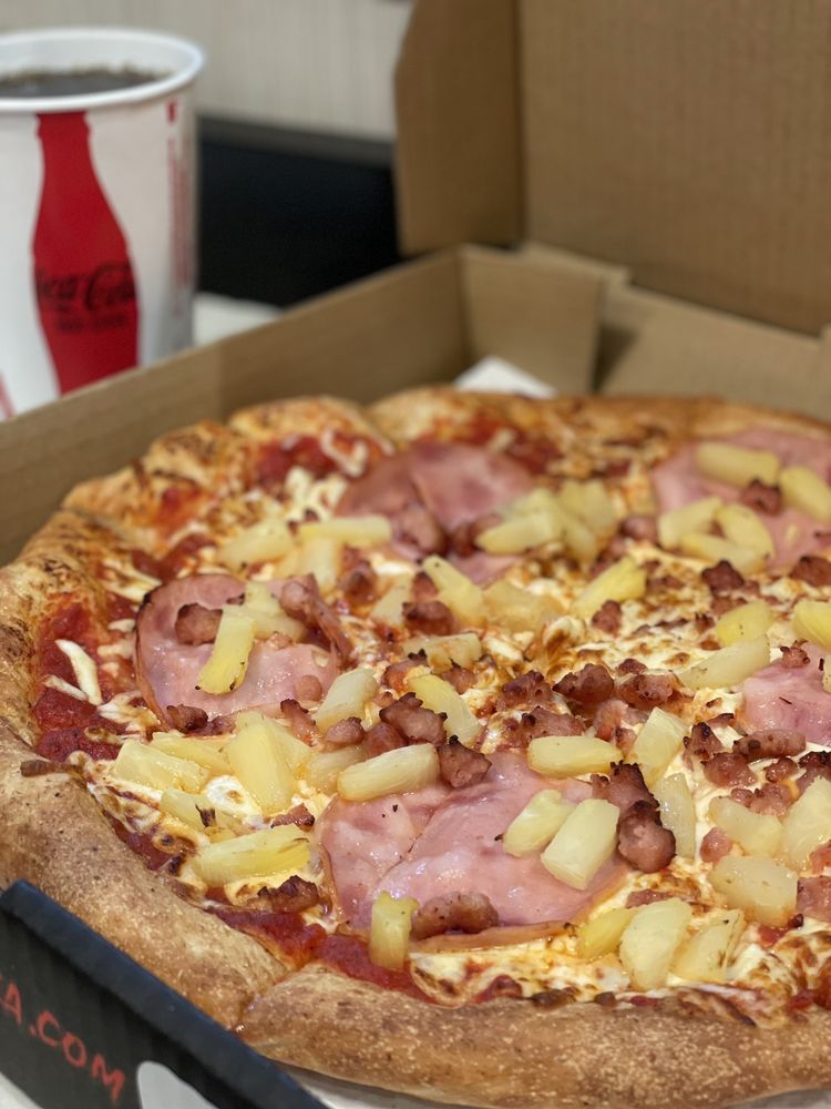 HELLCRUST PIZZA - Updated March 2025 - 92 Photos & 13 Reviews - 4700 ...