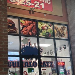 BUFFALO EATZ - Updated July 2025 - 143 Photos & 100 Reviews - 5015 N ...