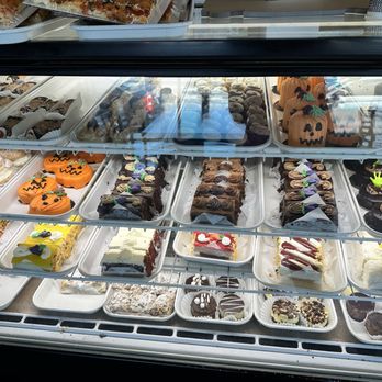 MAZZETTI’S BAKERY - Updated February 2025 - 1519 Photos & 1599 Reviews ...