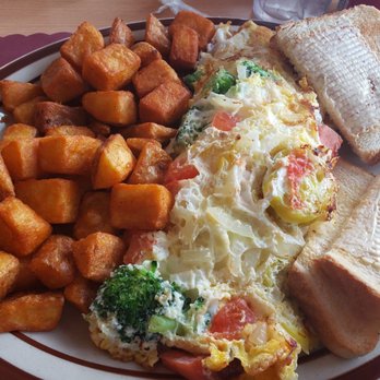 MARIA’S BREAKFAST & LUNCH - Updated June 2024 - 69 Photos & 118 Reviews ...