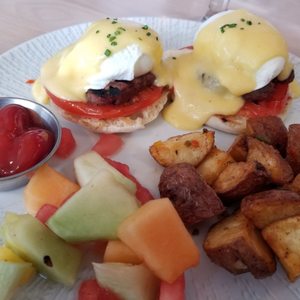 MISSION BEACH HOUSE - 56 Photos & 49 Reviews - 400 Ocean Ave, Revere ...