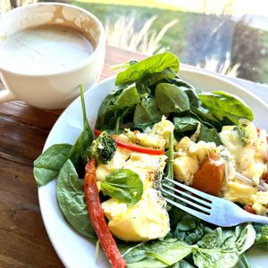 YOLA’S CAFE - Updated December 2025 - 105 Photos & 174 Reviews - 494 ...