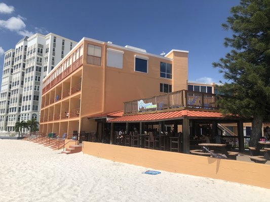 FLIPPERS BEACH BAR - Updated July 2024 - 34 Photos & 32 Reviews - 4900 ...