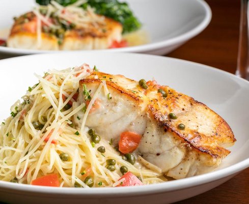 VILLAGE TAVERN - Updated July 2025 - 145 Photos & 70 Reviews - 4140 ...