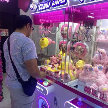 CLAW WORLD - Updated November 2024 - 341 Photos & 216 Reviews - 8665 W ...