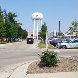 EDWARD HINES JR VA HOSPITAL - 30 Photos & 44 Reviews - 5000 S 5th Ave ...