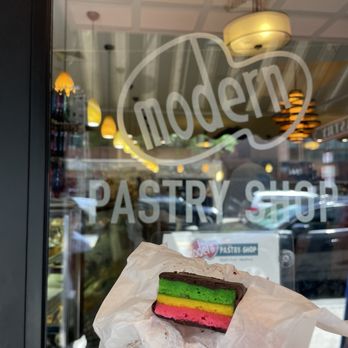 MODERN PASTRY SHOP - Updated August 2024 - 3812 Photos & 2699 Reviews ...