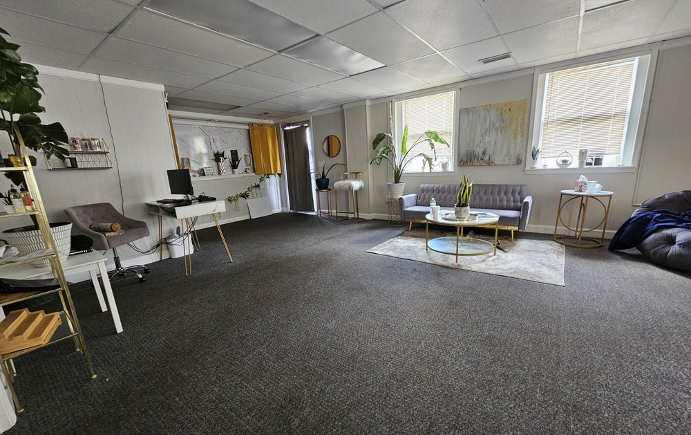 THE LOC SHOP - Updated December 2025 - 31 Photos - 240 W Dixie Ave ...