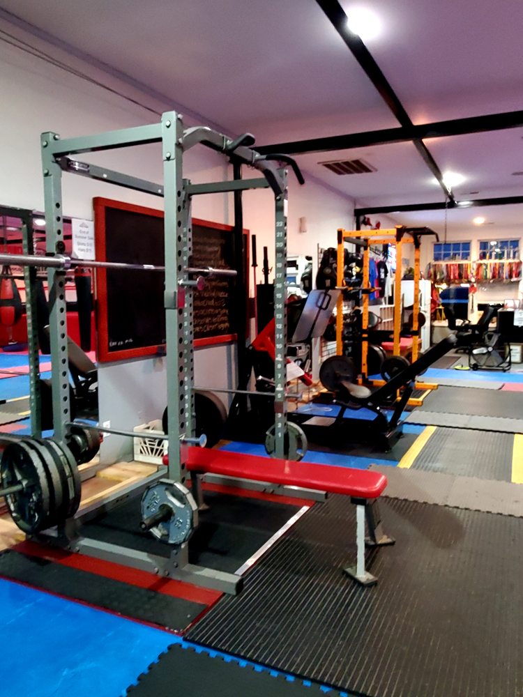 THE GYM - Updated August 2025 - 24 Photos & 32 Reviews - 3712 N Croatan ...