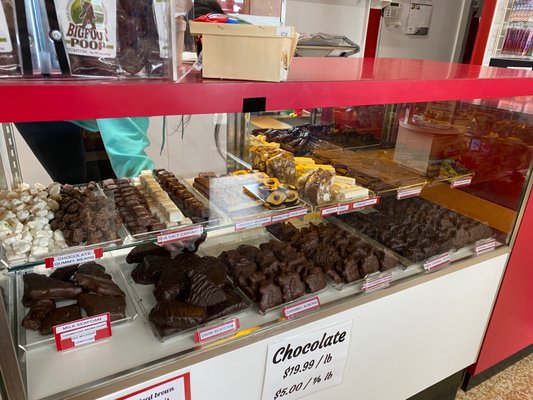 CANDYLAND - Updated October 2025 - 31 Photos & 39 Reviews - 1806 NE ...