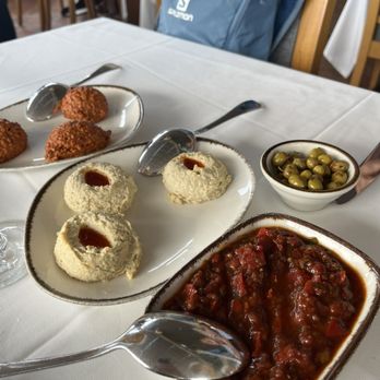 HAMDI RESTAURANT - Updated October 2025 - 147 Photos & 116 Reviews ...