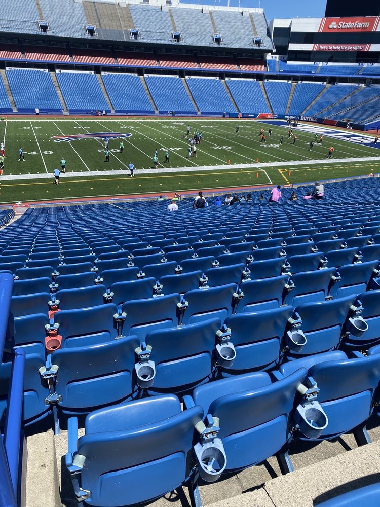 BUFFALO BILLS STADIUM PRESS BOX MR REDANZ SEAT - Updated August 2024 ...
