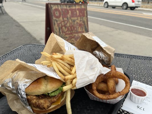 BOB’S ATOMIC BURGERS - Updated July 2024 - 611 Photos & 986 Reviews ...