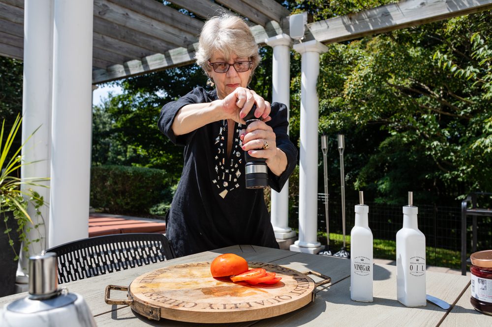 CAROL O’HARE, REALTOR - Contact Agent - 18 Photos - 752 Boston Post Rd ...