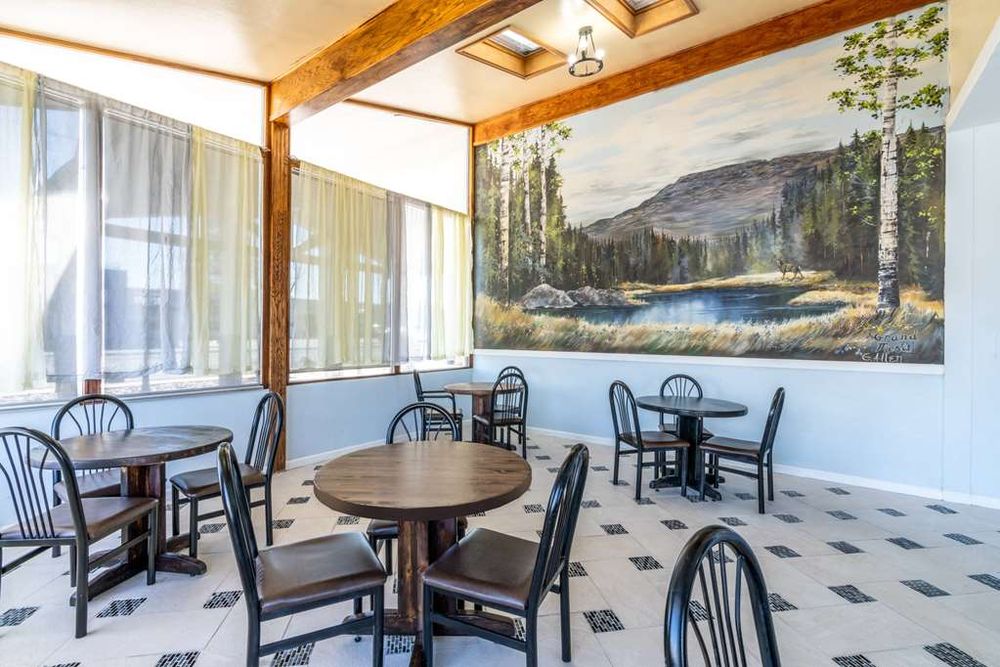 DAYS INN BY WYNDHAM DELTA - Updated May 2026 - 88 Photos & 21 Reviews ...