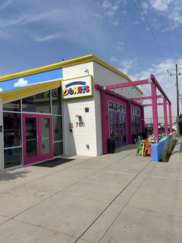 THE OTHER SIDE DONUTS - Updated August 2024 - 22 Photos - 760 S Redwood ...
