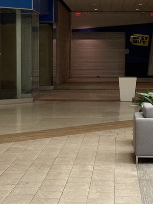 MAGNOLIA MALL - Updated August 2025 - 33 Photos & 11 Reviews - 2701 ...